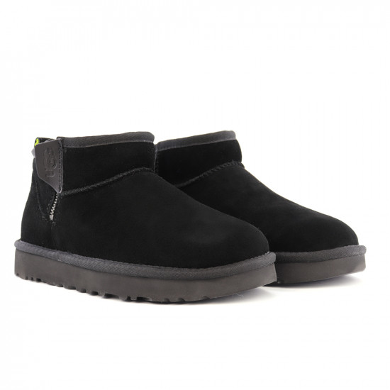Купить UGG Classic Ultra Mini Zip Boot Black арт 1143984 за 9990 руб в ...